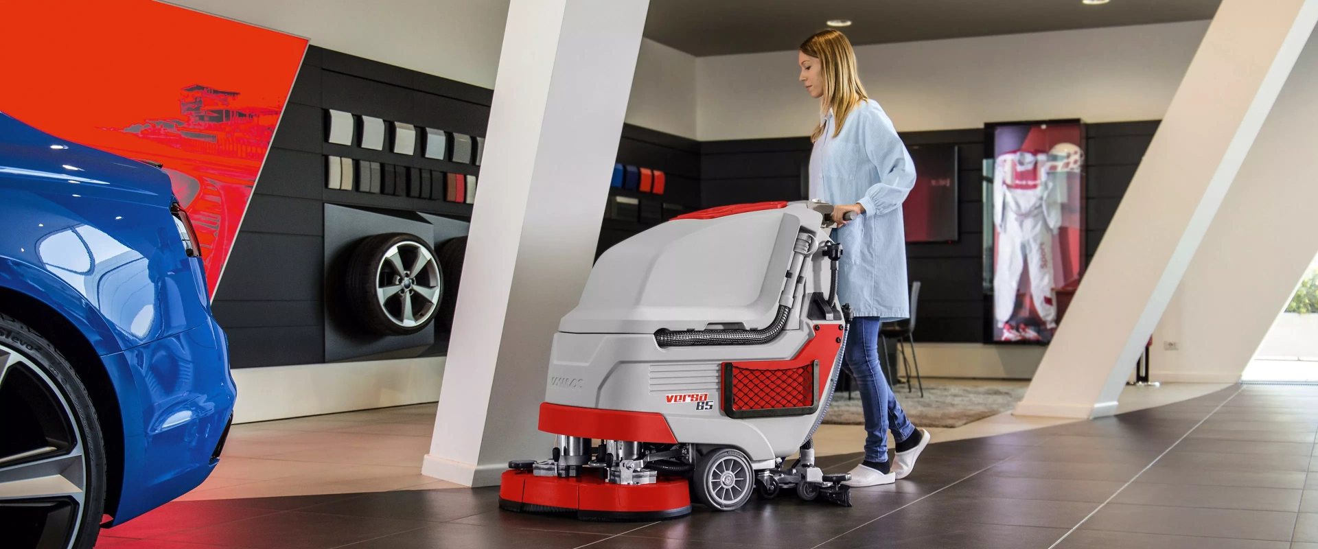 Versa | Walk-behind floor scrubbers | Comac SpA