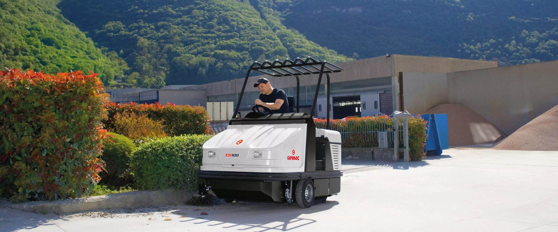 CS100/120 | Ride-on sweepers | Comac SpA