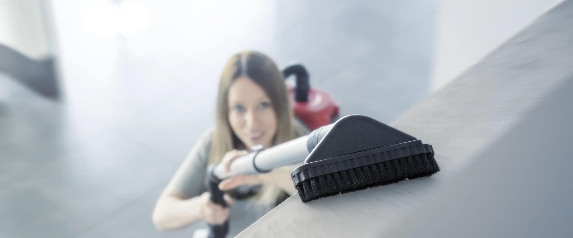 CA Back | Professional vacuum cleaners | Comac SpA